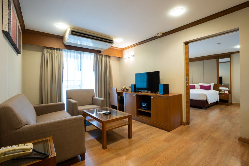 Pacific Park Hotel Sriracha - Located in Sriracha District in the heart ...