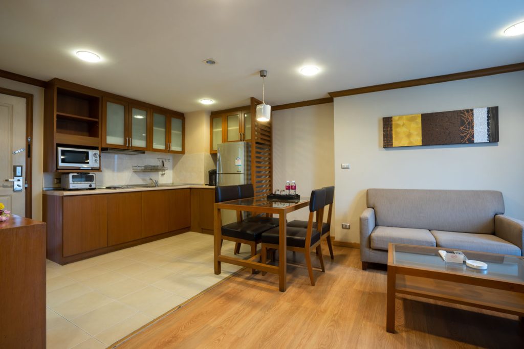 Hotel in Sriracha - Pacific Park Hotel Sriracha features modern ...
